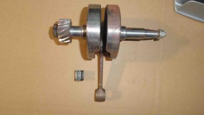 China SUZUKI AX100 ENGINE CRANKSHAFT ASSY for sale