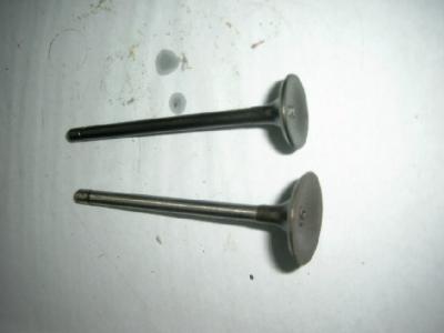 China EXTRACTOR DE LA VÁLVULA DE MOTOR DE HONDA CG125 CG150 CG200 CG250CC LNTAKE en venta