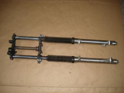 China AMORTIGUADOR de CHOQUE del FRENTE de la MOTO de la MOTOCICLETA del MOTOCRÓS de HONDA XL125 XL185s (FRENO de TAMBOR) en venta