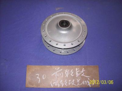 China Eje de rueda delantera del MOTOCRÓS AG100 de YAMAHA AG100 (freno de tambor) en venta