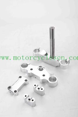 China Blanco de aluminio del amarillo del rojo azul de la bici de la columna de dirección del CNC de la moto del motocrós de la motocicleta en venta