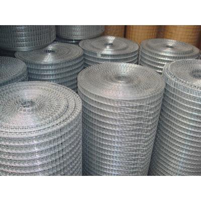 Chine L'acier inoxydable chaud du produit SUS304 a soudé le grillage (contenu minimum 8% de nickel) à vendre