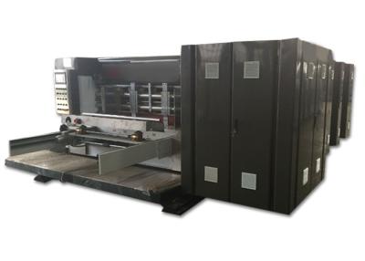 China Druk die de met gemiddelde snelheid van Twee Kleurenflexo met Die-cutter Machine voor Golfkartondoos inlast Te koop