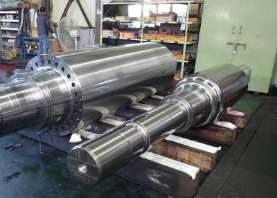 Chine Pièce de secours forgée lourde 4140 42crmo4 d'axe de rouleau d'aciérie à vendre