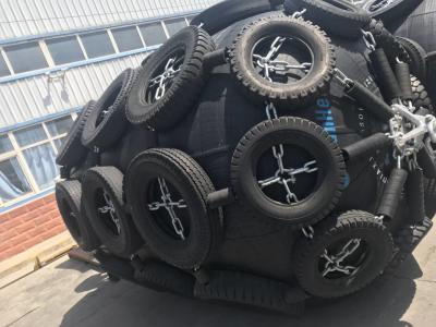 China Boat Docking fender, Pneumatic Rubber  Fenders, rubber fenders marine for boats STS Operation for sale