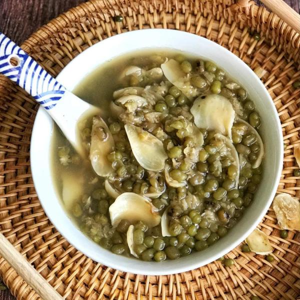 Quality Chenpi Mung Bean Soup  Herbal Functional Food for Cooling Detox and Natural Wellness Drink for sale