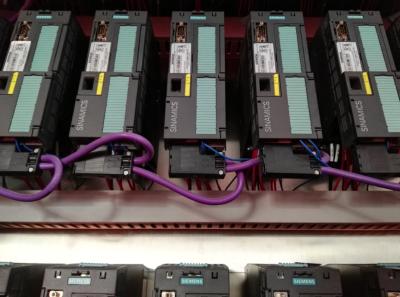 Cina Laminatore della pasta dell'acciaio inossidabile H304 configurato con i componenti elettronici di marca del mondo in vendita