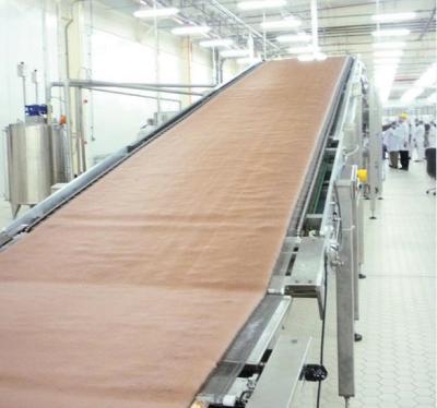 China Chocolate Swiss Roll Cake Making Machine With Depositor For Different Fillings for sale