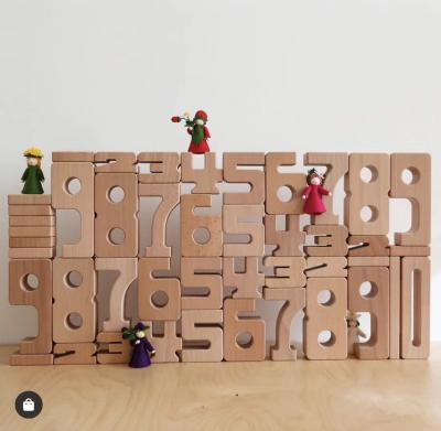 Cina Giocattoli di legno educativi ISO9001 di Digital di per la matematica dei blocchetti di numero e di alfabeto in vendita