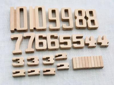 Cina Giocattoli di legno educativi ISO9001 di Digital di per la matematica dei blocchetti di numero e di alfabeto in vendita