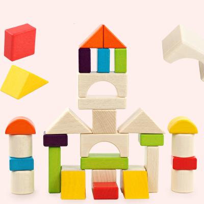 Cina Particelle elementari di legno Toy Stacking del grande castello di 15cm 30 pezzi in vendita