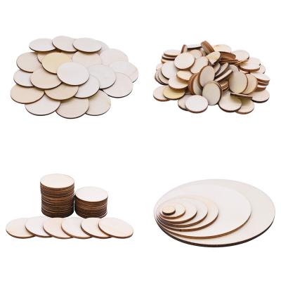Cina Spazio in bianco che dipinge i dischi di legno non finiti di legno di pino dei mestieri di 10cm in vendita