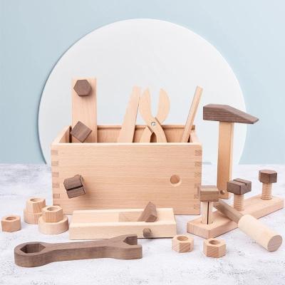 中国 男の子のための木のMontessori多機能修理工具セット 販売のため