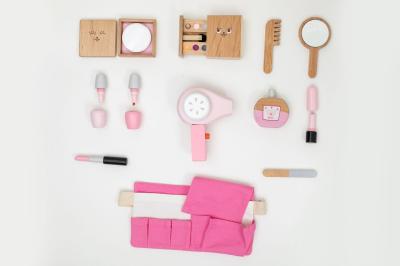 Cina Il Montessori portatile Toy Set cosmetico di legno dei bambini ISO9001 in vendita