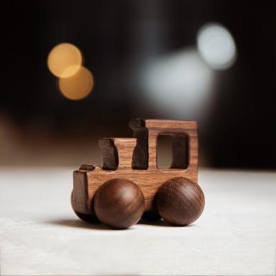 Cina regalo Toy Beech Wood Car Educational Montess della noce nera dell'automobile di Toy Maple Car Mahogany Classic delle particelle elementari del bambino 9/Style in vendita