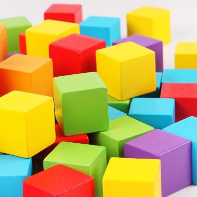 China Blocos de apartamentos de madeira coloridos Toy Baby Color dos cubos e brinquedos educacionais de madeira da forma geométrica para Chil à venda