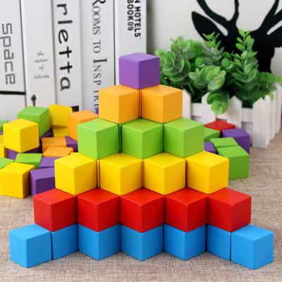 China Blocos de apartamentos de madeira coloridos Toy Baby Color dos cubos e brinquedos educacionais de madeira da forma geométrica para Chil à venda