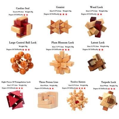 Cina Gioco di legno di puzzle di quoziente d'intelligenza di Kong Ming Puzzles Set Luban Lock per il giocattolo adulto del gioco di grado dei livelli di Brain Teaser 3 dell'uccisore di tempo dei bambini in vendita