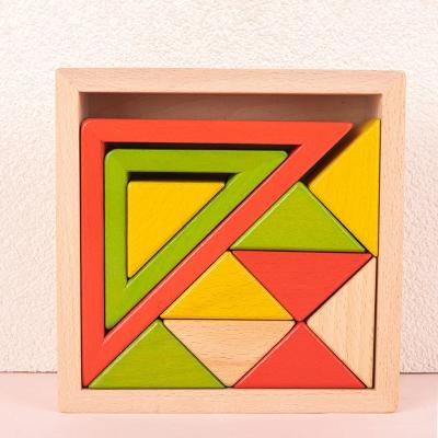 Cina Il puzzle di legno di incastramento dell'impilatore blocca Montessori che impila il gioco per la scuola materna in vendita