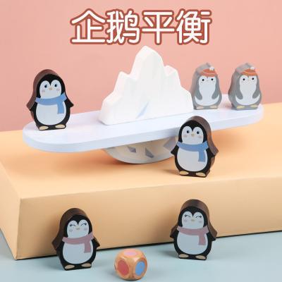 Cina Insegnamento d'equilibratura di Montessori della struttura dei blocchi del pinguino di legno dei giocattoli variopinto in vendita