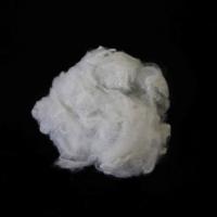 China Recycled Polyester Staple Fiber PSF 2.5D × 51mm GRS Certified Off White Matrix Stability Filling Material for sale