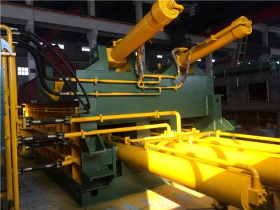 China 315 Ton die van de het Schrootpers van het Kracht Kubusvormige Blok van de de Machinecilinder de Schrootpers in balen verpakken Te koop