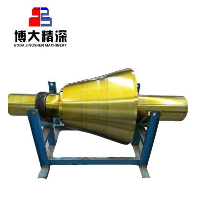 Cina Crusher GP300 Crusher a cono con testa inferiore a buccia Assemblaggio dell'albero principale per la macchina di estrazione del minerale in vendita