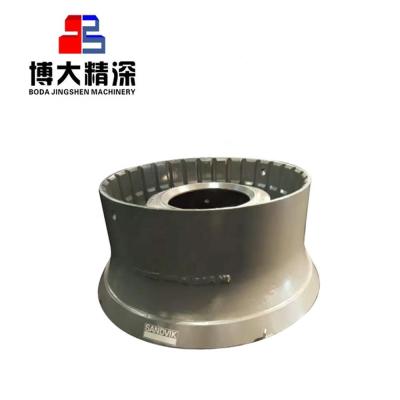 Cina Parti di ricambio CH870 Conus Crusher Mantle con tipo di lavorazione della fusione in vendita