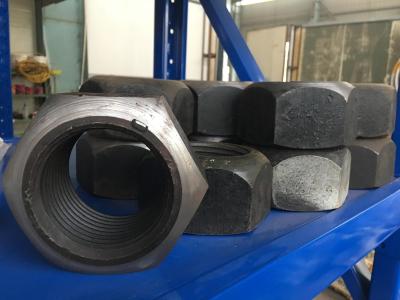 中国 鋳造と加工 GP550 砕石機 スクリュー ハンマー コーン 砕石機 鉱石採掘用部品 販売のため