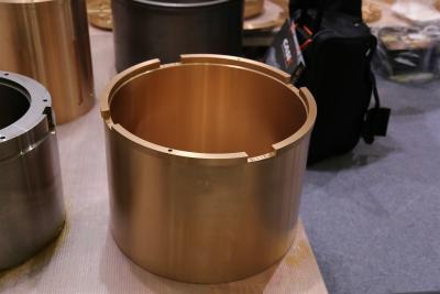 Cina Tipo di lavorazione Casco eccentrico di rame di bronzo per HP400 800 accessori di trituratrice a cono in vendita