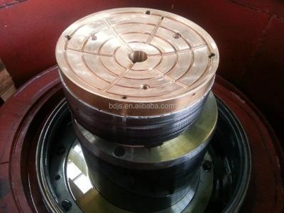 Cina Liner di presa di fusione in ottone di dimensioni standard per la trituratrice a cono HP400 nell'industria mineraria in vendita
