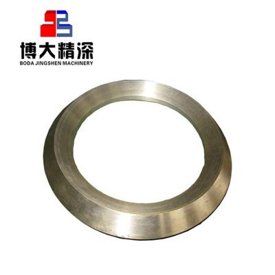 Cina Componenti della serie HP di concassatrice a cono Parti anello di torcia realizzato in acciaio al carbonio OEM accettabile in vendita
