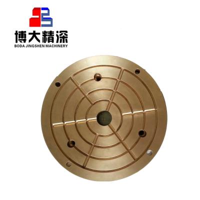 Cina Conchiglie di coni di pietra per l'estrazione di minerali Ricambi in bronzo Involucro di presa con durezza HRC58 HRC63 in vendita