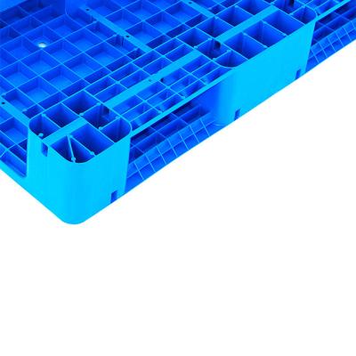 China 1100*1100*150mm Durable Plastic Pallet for and Safe Material Handling Solutions for sale