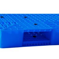 China 1.5T Dynamic Load 9 Feet 4way Entry HDPE Plastic Pallet Solid Deck Customizable for sale