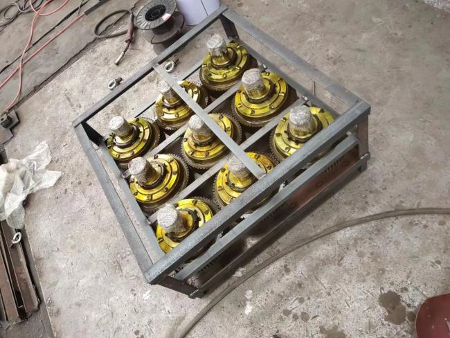 Roller assembly