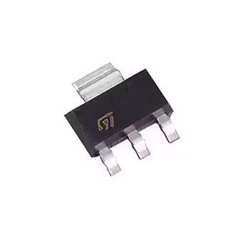 Китай LDL1117S18R Линейный регулятор напряжения IC положительный фиксированный 1 выход 1.2A SOT-223 продается