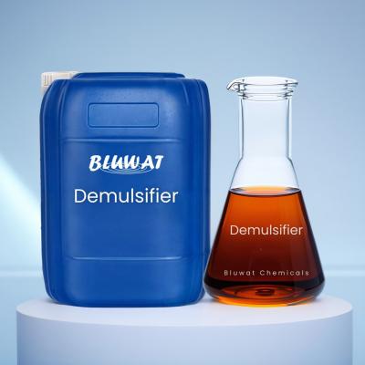 China Water Oil Demulsifier Water Oil Treatment Industrial Chemical Oil Demulsifier for sale