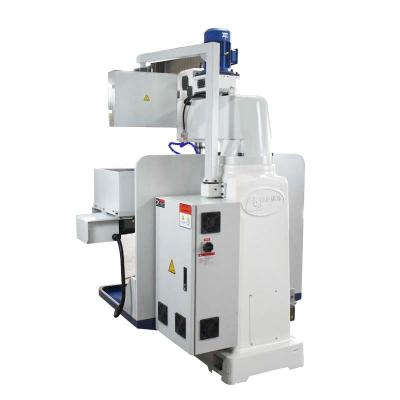 中国 830mmのＸ軸縦CNCは精密CNCのフライス盤の中心を機械で造る 販売のため