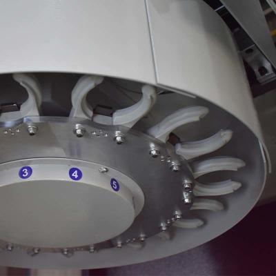 China VMC 3 AXIS que muele el centro de mecanización vertical del CNC 400KG Max Load en venta