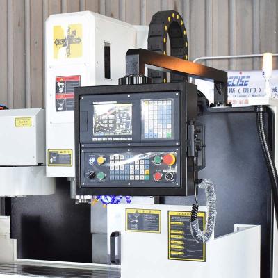 Chine Rendement élevé industriel VMC 3 Tableau de travail de la fraiseuse 1500x420mm de commande numérique par ordinateur d'axe à vendre