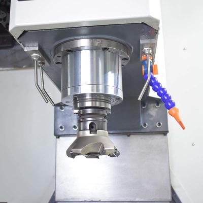 China Automatische Arbeits-Tabelle CNC VMC der Maschinen-4 Achsen-BT40 der Spindel-1500x420mm zu verkaufen