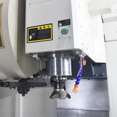 China VMC Achsen-Reise 8000mm/Min Cutting Rapid Feed CNC vertikale Fräsmaschine-500mm Z zu verkaufen