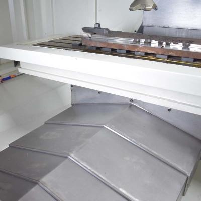 China Achse CNC maschineller Bearbeitung der hohen Geschwindigkeit VMC der Spindel-BT40 der Maschinen-3 der Achsen-4 der Achsen-5 Mitte zu verkaufen