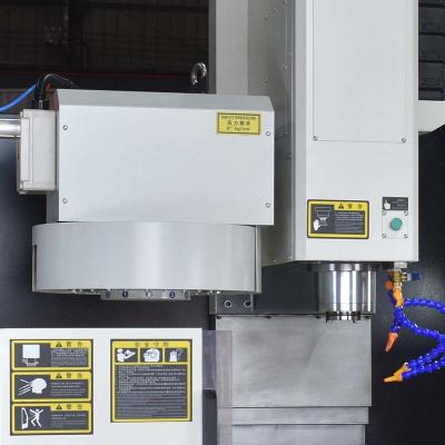 China Drie As Verticale CNC het Machinaal bewerken Centrumbt40 As Max Load 400KG Te koop