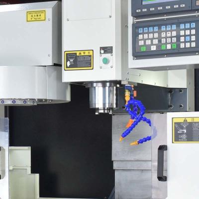 China 3 as Verticaal CNC Machinaal bewerkend Centrum 900mm X-de Numerieke Controle van de Asreis Te koop
