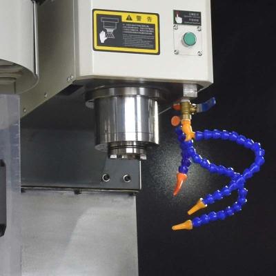 中国 3軸線の縦のマシニング センターの重い切断36m/Min Yの急速な供給を製粉するCNC 販売のため