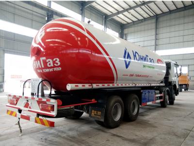 Cina Camion cisterna di Sinotruk HOWO 35.5m3 GPL, camion di consegna del gas di GPL per la cottura del gas in vendita
