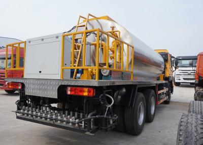 Cina Camion dello spruzzatore dell'asfalto del camion HOWO 6x4 16 CBM 16M3 della toppa dell'asfalto di rendimento elevato in vendita