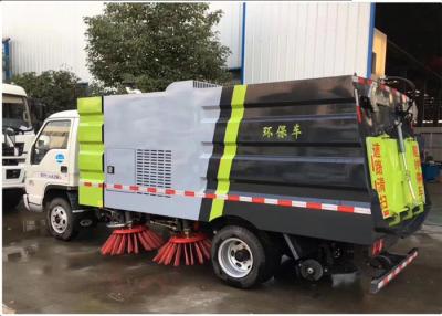 Cina Foton 5000 -6000 L camion della macchina di vuoto di pulizia della via per le strade principali in vendita